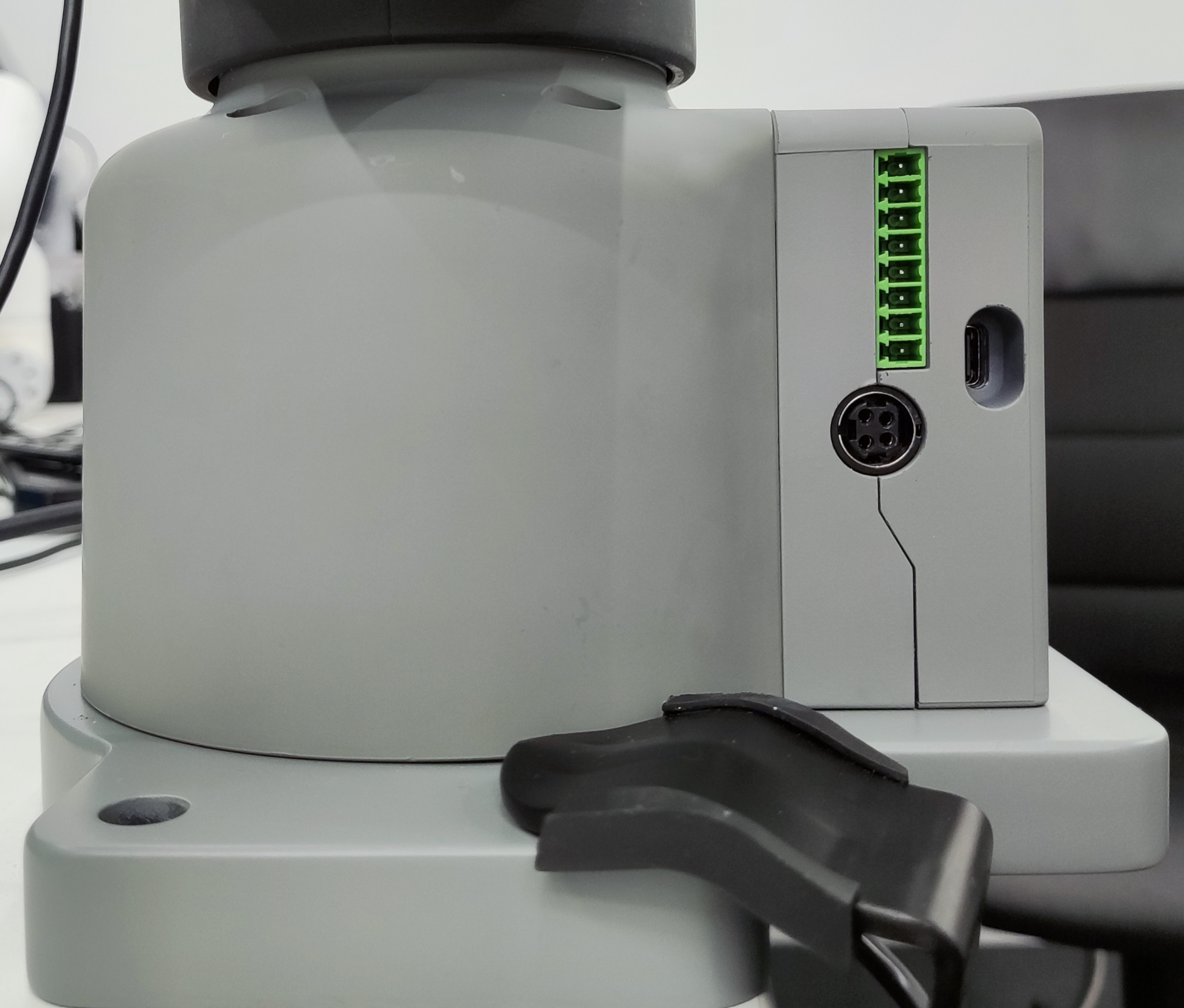 4 Initial Installation · GitBook